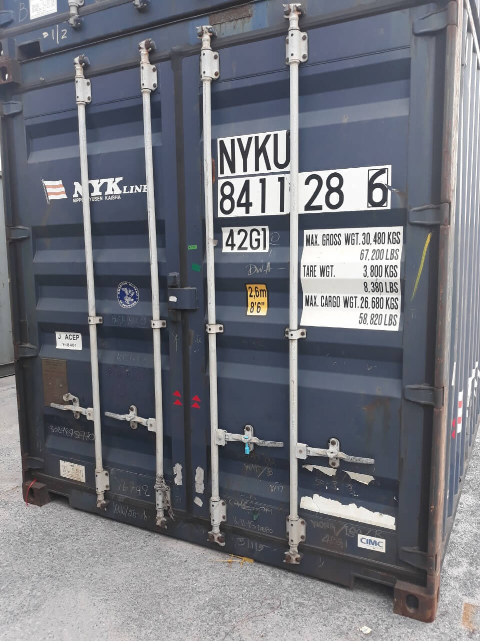 Dịch vụ lắp đặt container treo hàng may mặc – GOH | Luxury Container